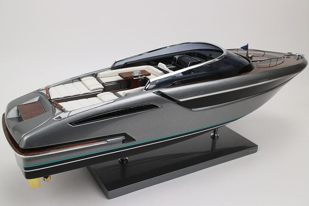 Official RIVA DOLCERIVA model