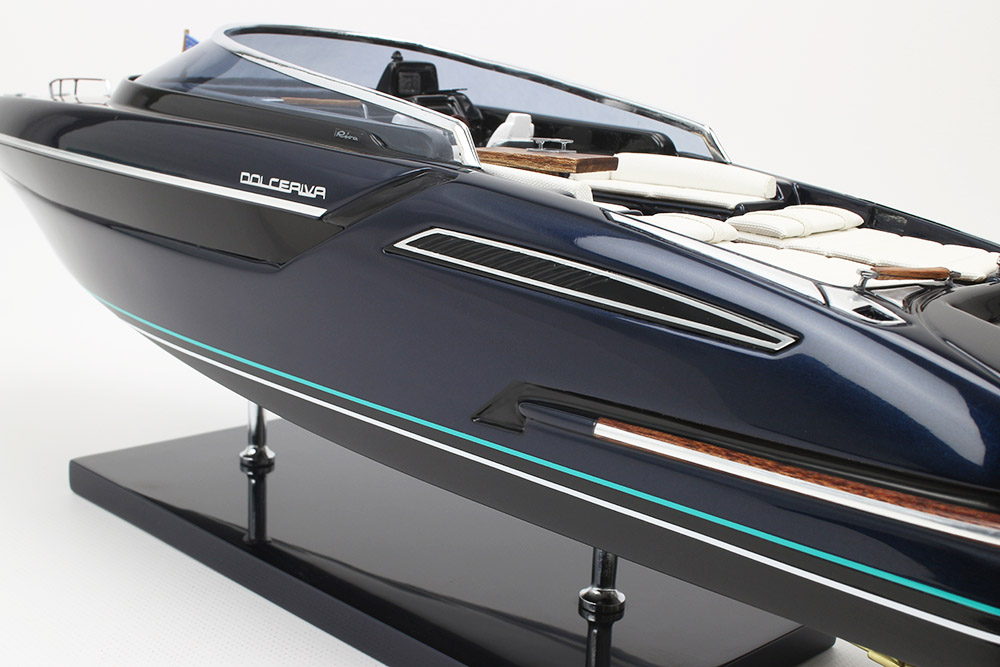 Official RIVA DOLCERIVA model