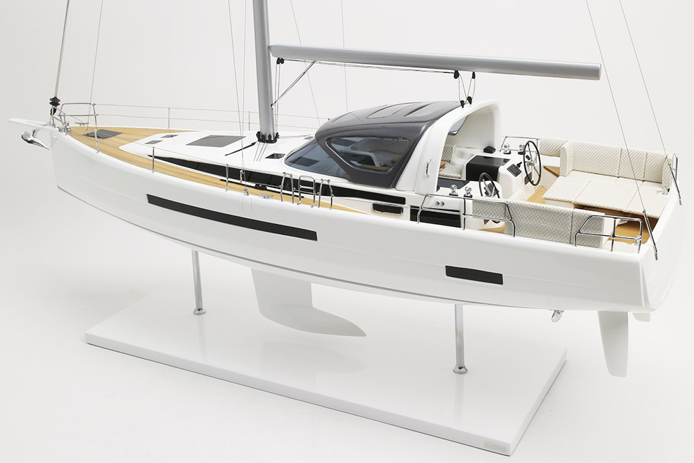 Maquette Officielle Jeanneau Yacht 55